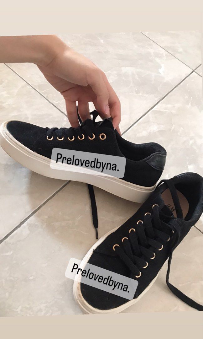 Sepatu h&m - sepatu pergi, Fesyen Wanita, Sepatu di Carousell