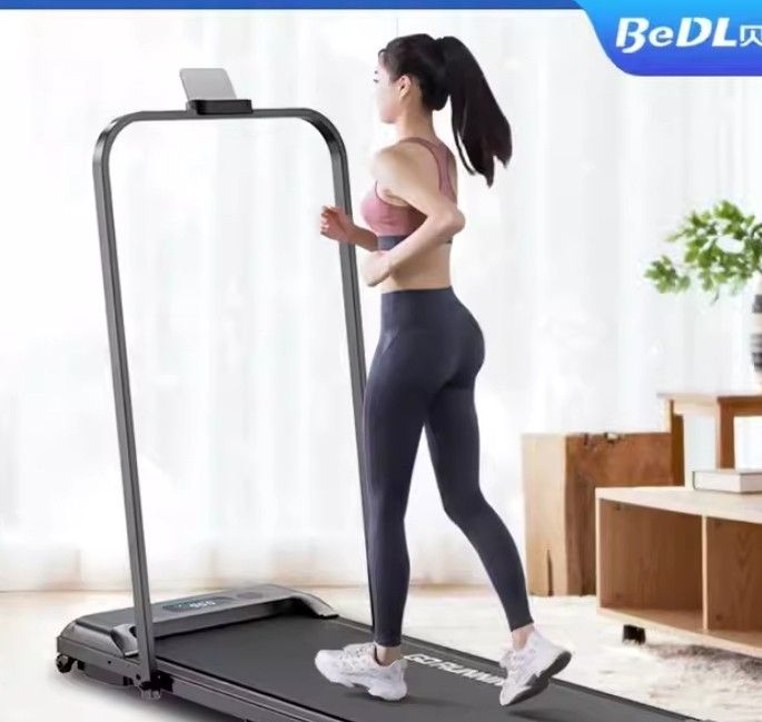 Simple treadmill, Sports Equipment, Exercise & Fitness, Cardio ...