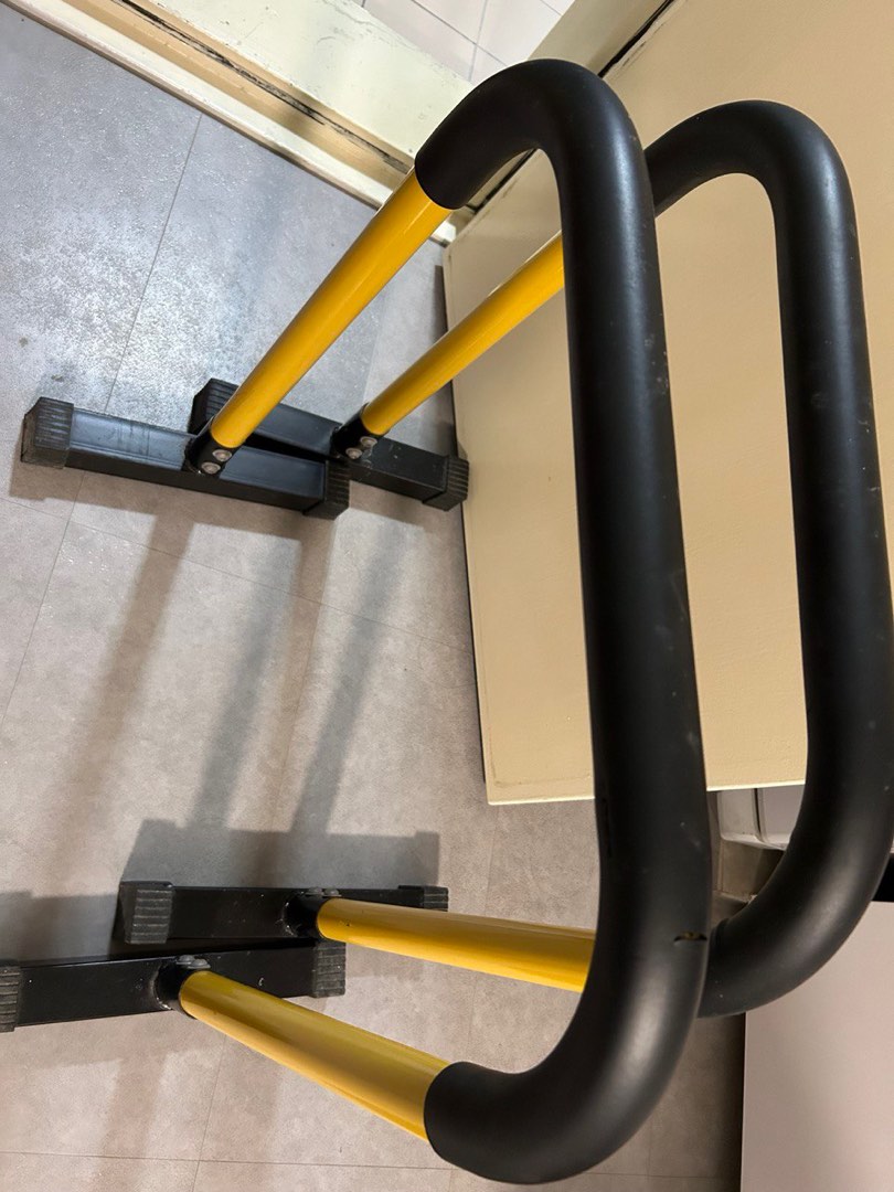 Single Parallel bar stand, Sports Equipment, Exercise & Fitness, Toning ...