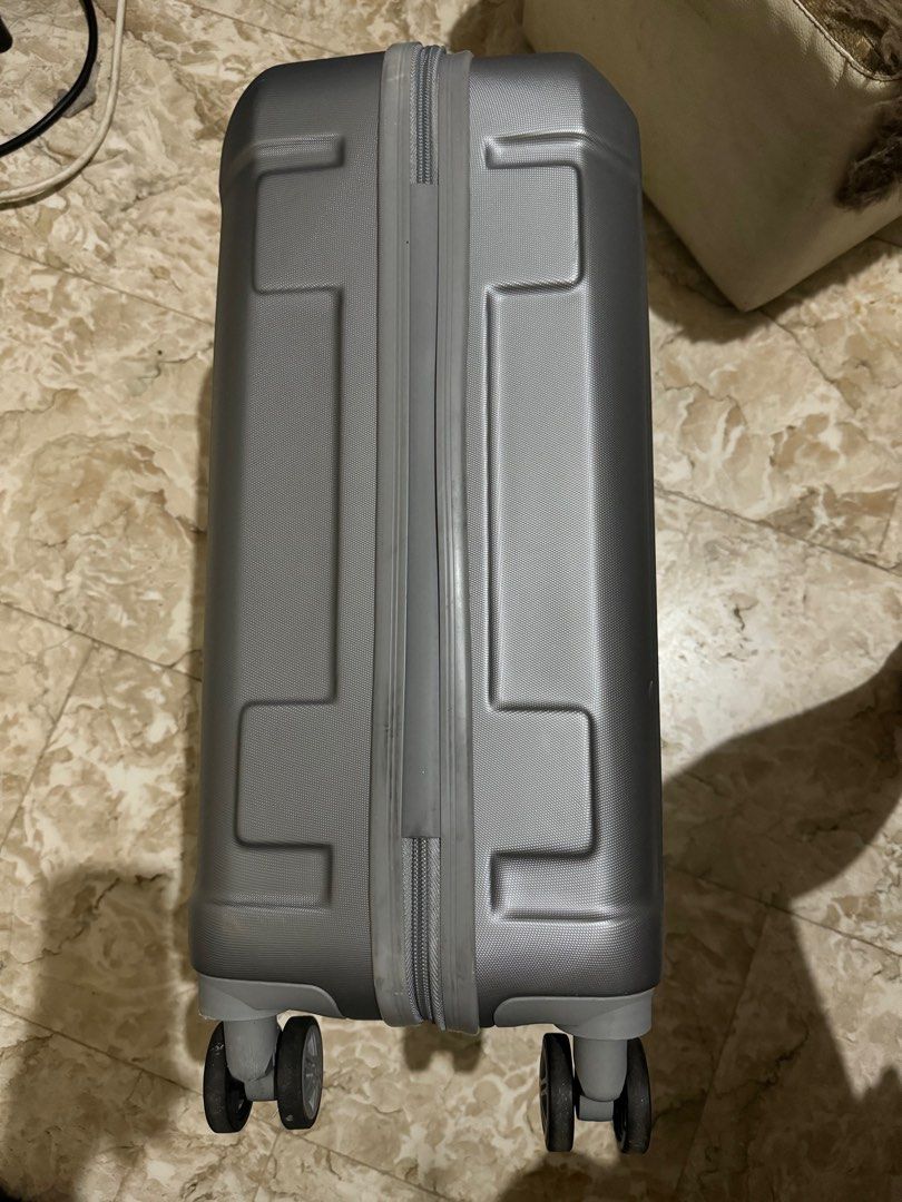 SM Luggage/ maleta / hand carry 20L, Hobbies & Toys, Travel, Luggage on ...