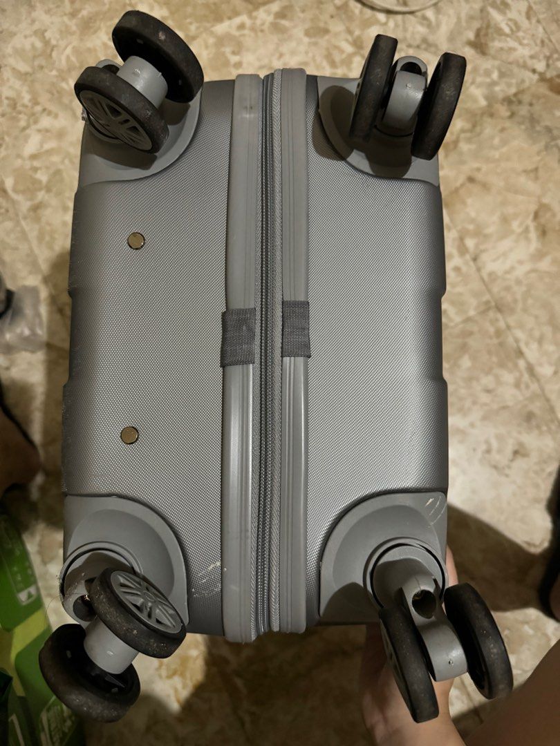 SM Luggage/ maleta / hand carry 20L, Hobbies & Toys, Travel, Luggage on ...