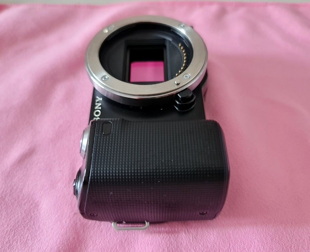 Sony NEX 5, Photography, Cameras on Carousell