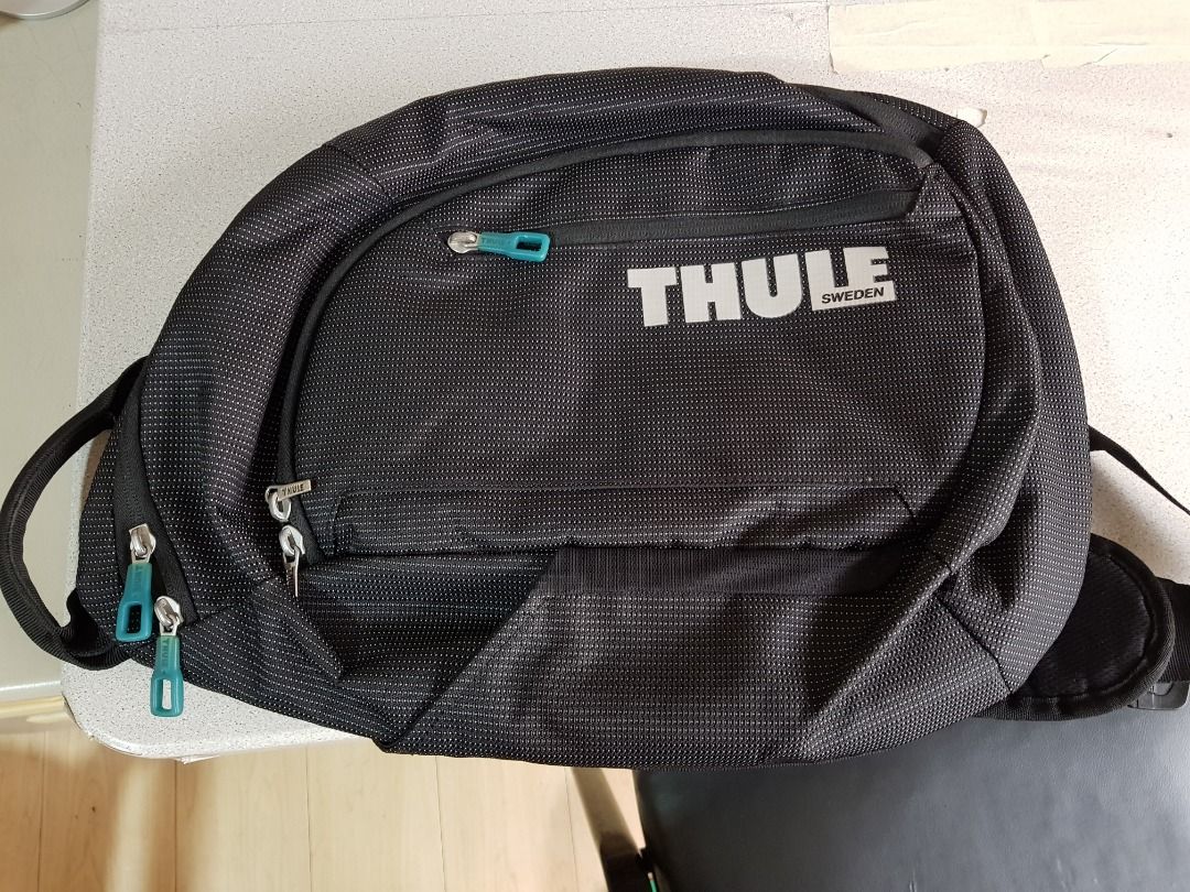 Thule Crossover Laptop Bag, Men's Fashion, Bags, Backpacks on Carousell