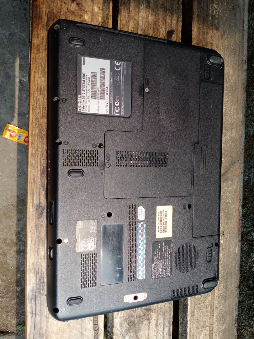 Toshiba satellite L510, Elektronik, Komputer, Laptop di Carousell