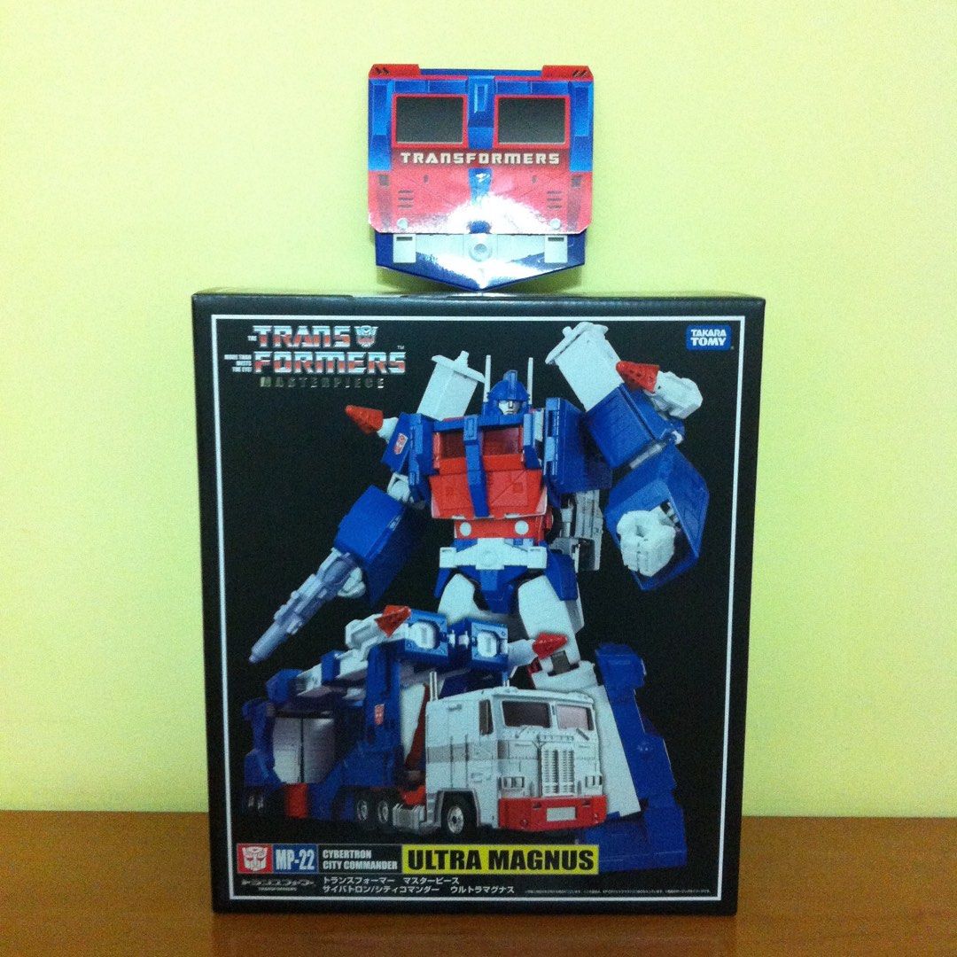 Transformer masterpiece ultra magnus mp-22 original and MMC reformatted ...