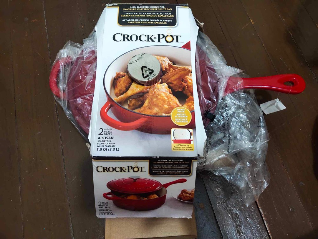 Union Vacuum Cleaner and Crock-pot Artisan, Furniture & Home Living ...