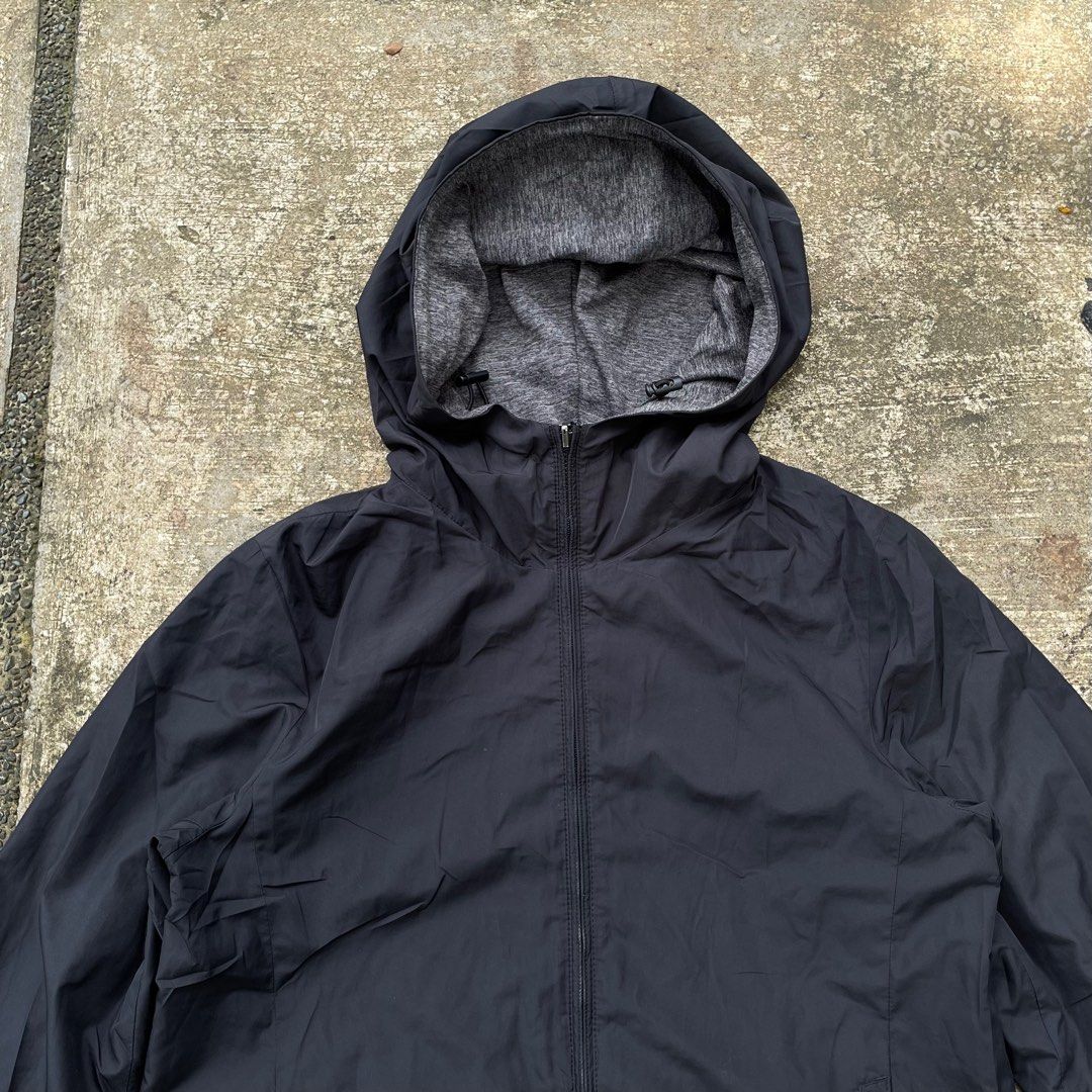 Uniqlo Reversible Parka, Men's Fashion, Coats, Jackets and Outerwear on ...