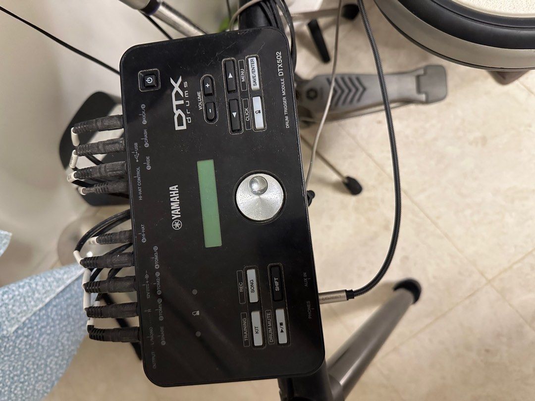 Yamaha DTX502 Electronic Drum Set, Hobbies & Toys, Music & Media ...