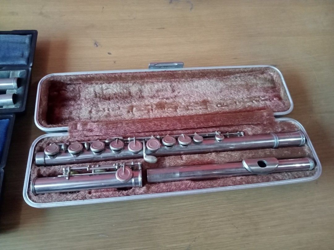 Yamaha flute and Nikkan, Furniture & Home Living, Home Improvement ...