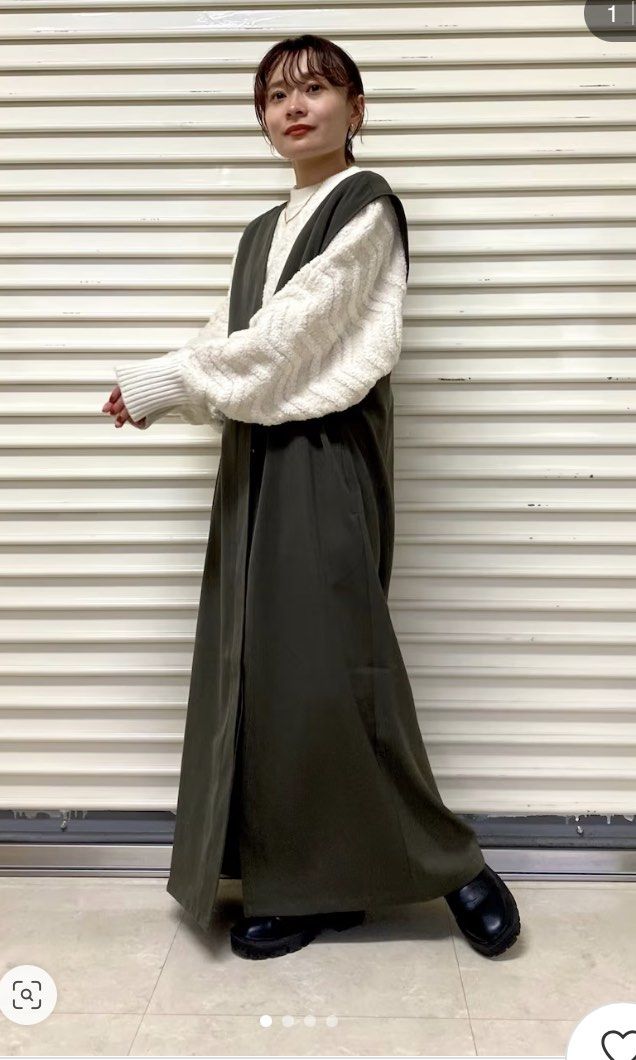 日牌正品 Kbf by Urban research 2022AW BACKクロスジャンパースカート 後交叉吊帶背心洋裝 卡其, 她的時尚, 洋裝＆套裝, 洋裝在旋轉拍賣