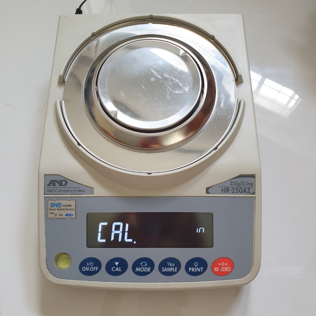 A&D Weighing Scale Galaxy HR-250AZ Analytical Balance 252g x 0.1mg with Internal Calibration ...