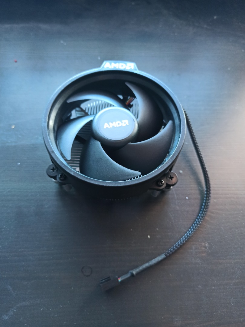 AMD Ryzen Wraith Stealth CPU Cooler, Computers & Tech, Parts ...