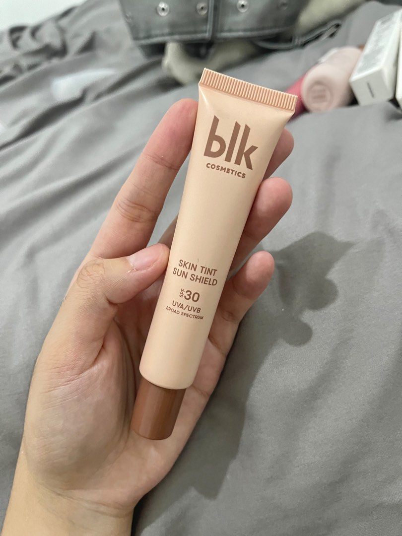 blk cosmetics universal skin tint sun shield spf30 06 butterscotch ...