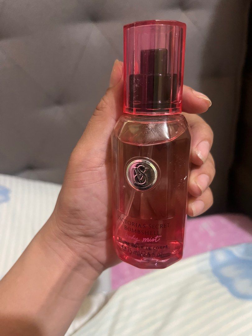 Bombshell VS, Beauty & Personal Care, Fragrance & Deodorants on Carousell