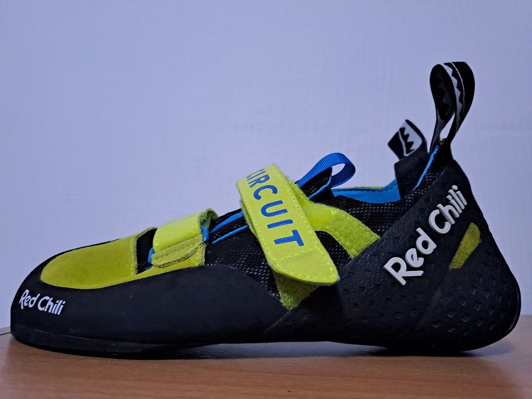 Bouldering Shoes: Red Chilli, Circuit, Sports Equipment, Other Sports ...