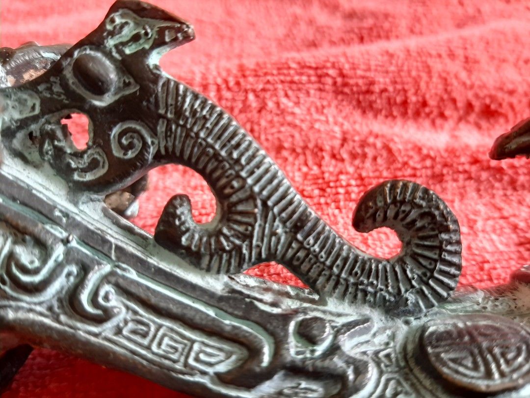 Bronze Sheep Shaped Wine Vessel: Replica of Shang Dynasty Wine ...