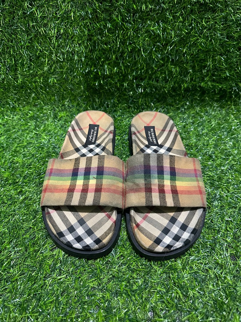 Burberry slides, Women's Fashion, Footwear, Flats & Sandals on Carousell