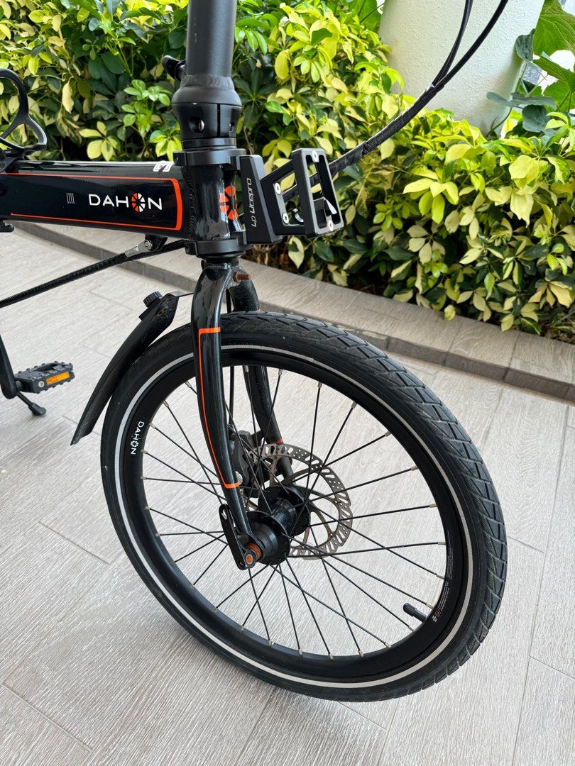 Dahon Launch D8, Sports Equipment, Bicycles & Parts, Bicycles on Carousell