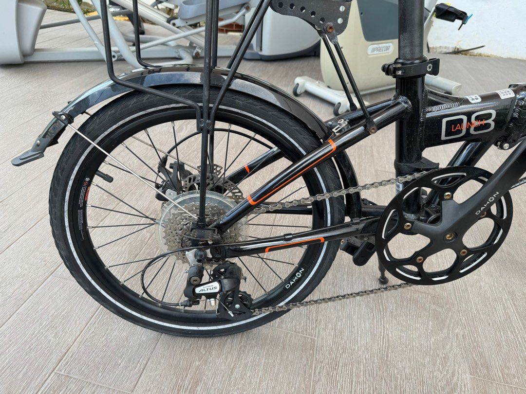 Dahon Launch D8, Sports Equipment, Bicycles & Parts, Bicycles on Carousell