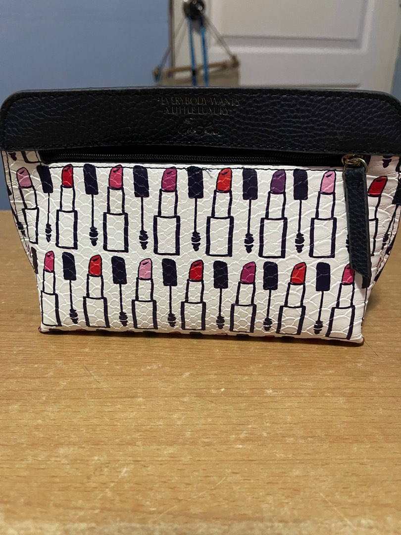 Estee lauder, Women's Fashion, Bags & Wallets, Purses & Pouches on ...