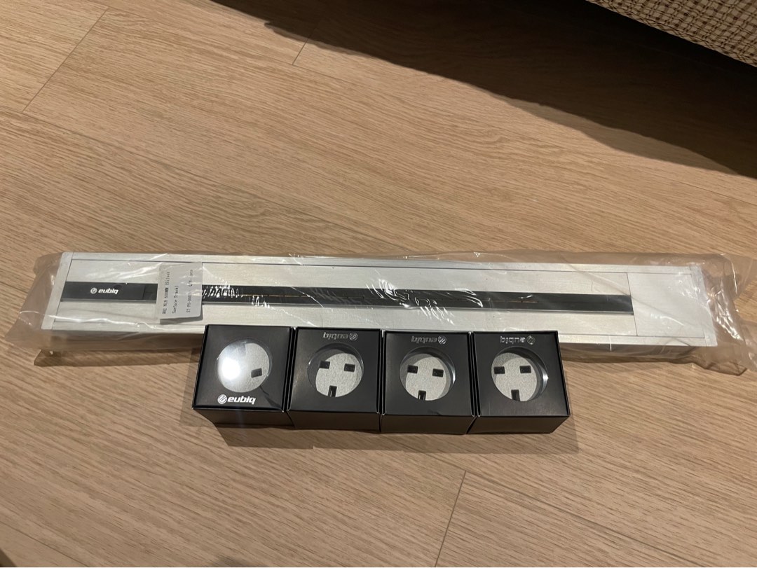 Eubiq Surface Track with 4 adaptors, TV & Home Appliances, Electrical ...