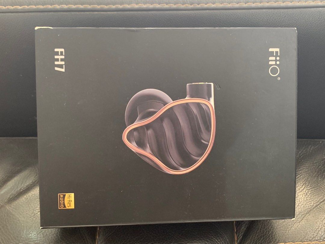 FiiO FH7 full set with NA NULL audio cable + original FiiO cable, Audio ...