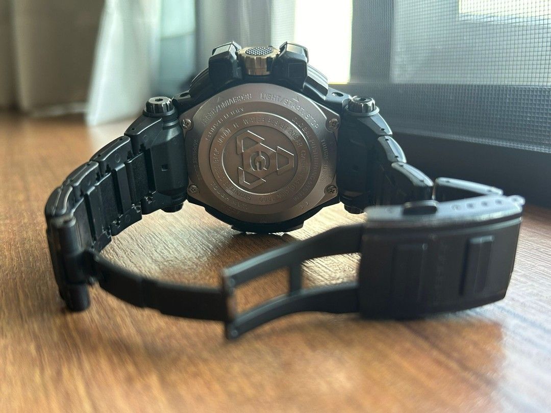 G-Shock GPS Gravity Master GPW-1000FC-1A9 Watch, Men's Fashion, Watches ...