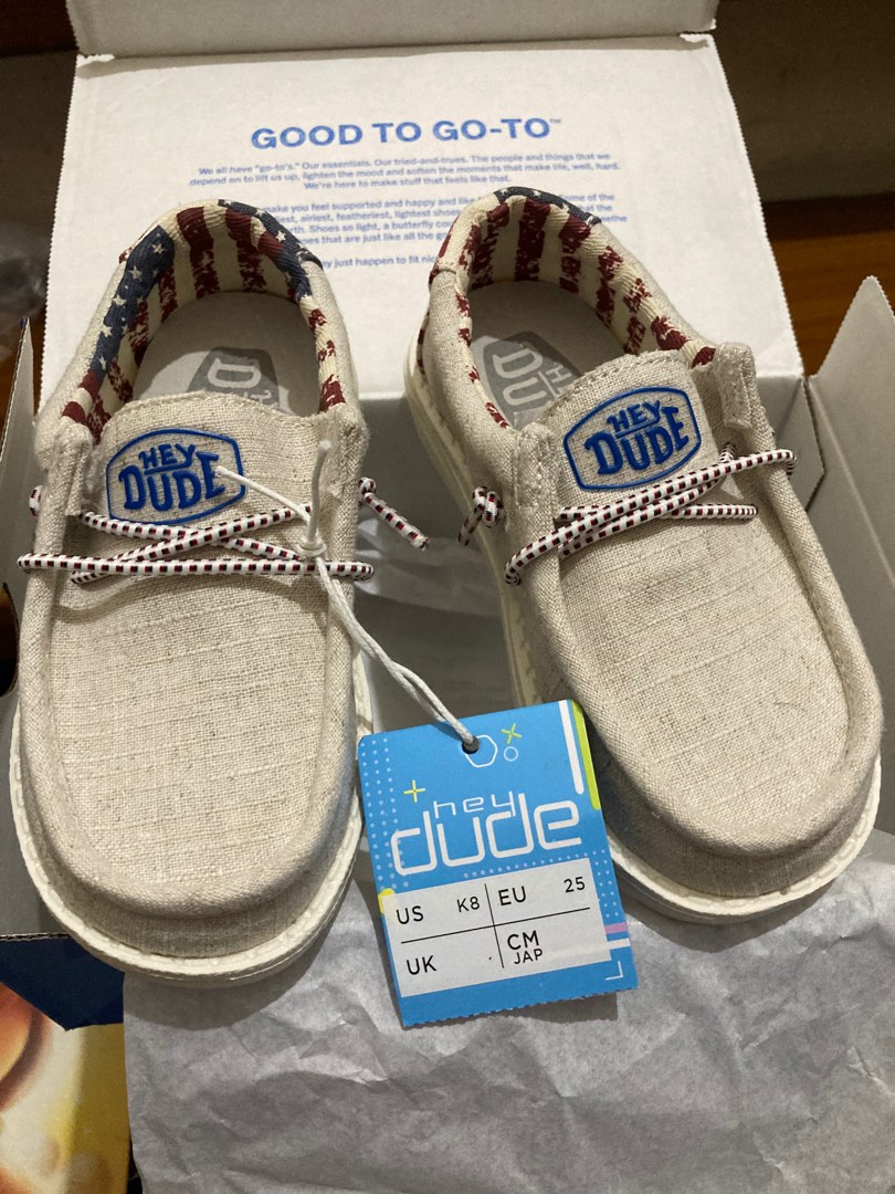 Hey Dude Kids Wally - US K8 / EU 25, Babies & Kids, Babies & Kids ...