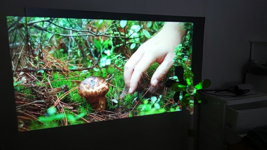 High resolution Projector with Android platform and HDMI input, TV ...