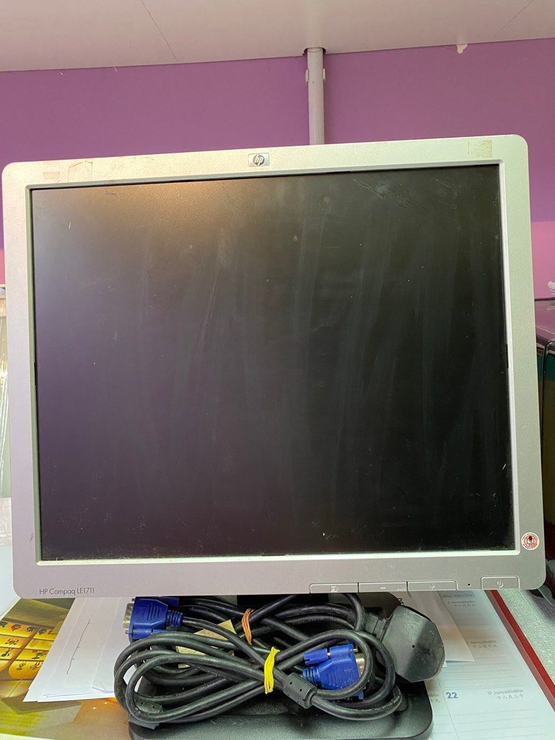HP 17 inch square monitor, Computers & Tech, Parts & Accessories ...