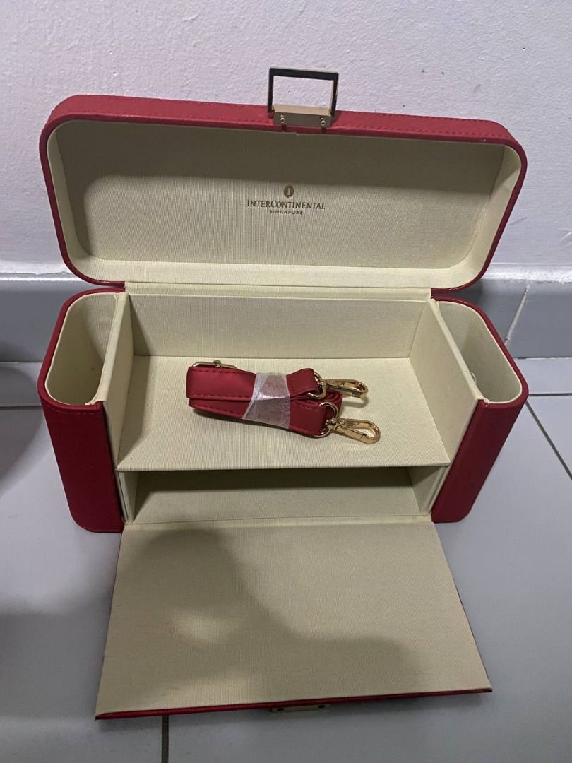 Intercontinental Mooncake Box (Red), Furniture & Home Living, Home ...