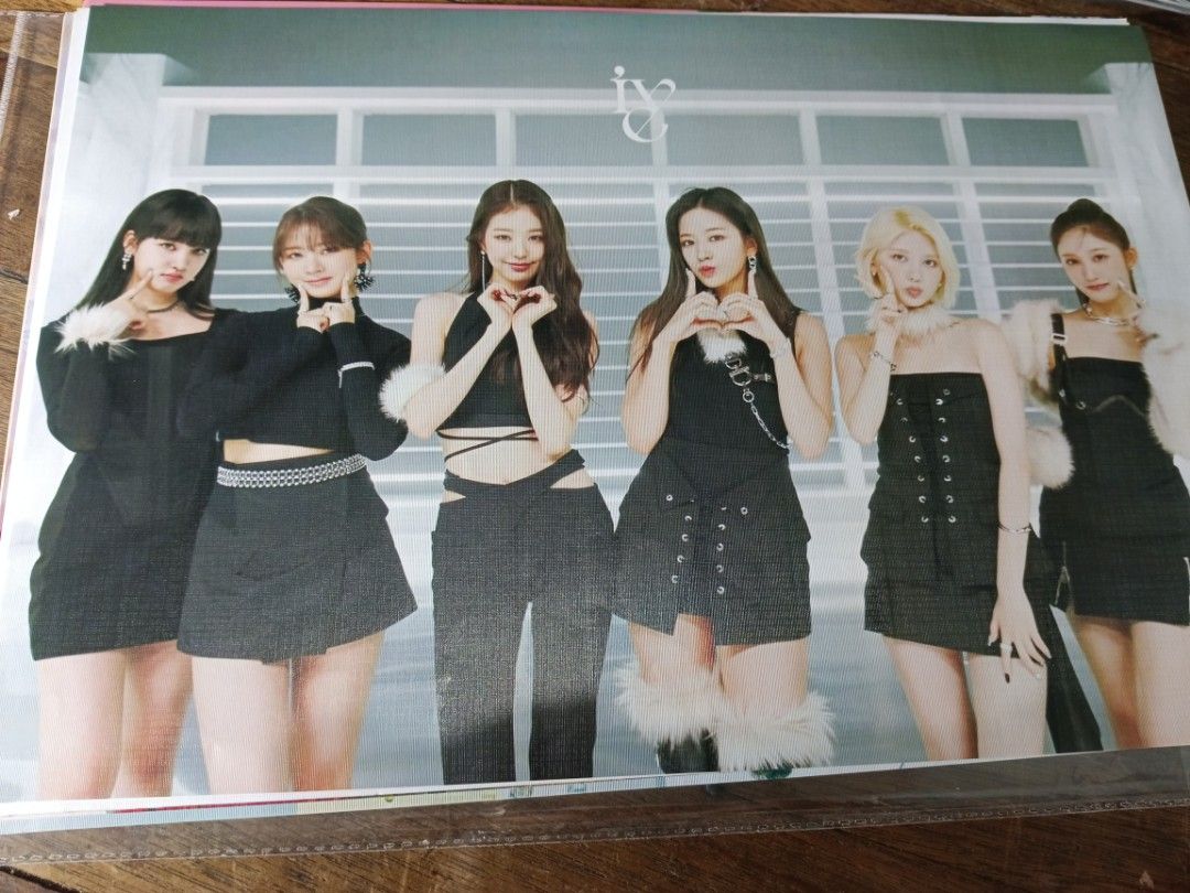 IVE POSTER [GROUP] K-POP UNOFFICIAL MERCH, Hobbies & Toys, Memorabilia ...