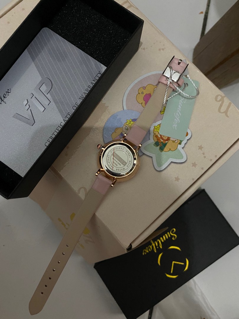 Jam Tangan Pink Fesyen Wanita Jam Tangan Di Carousell