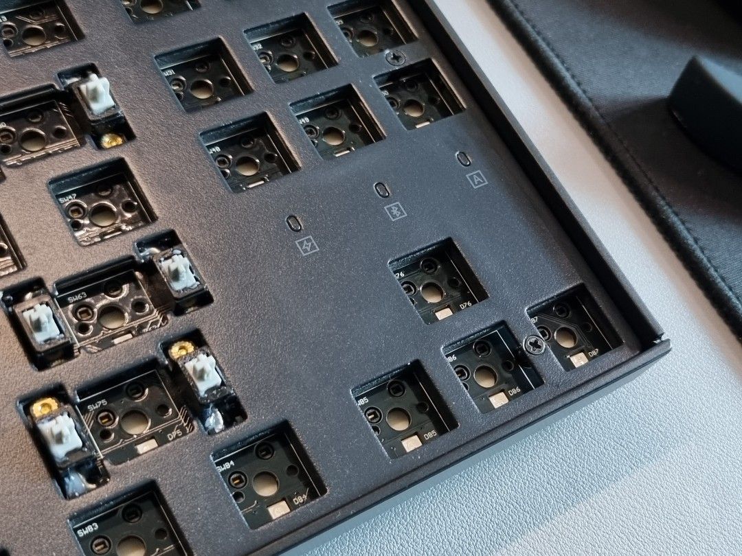 Keychron K8 Pro RGB barebones kit Mechanical Keyboard, Computers & Tech ...