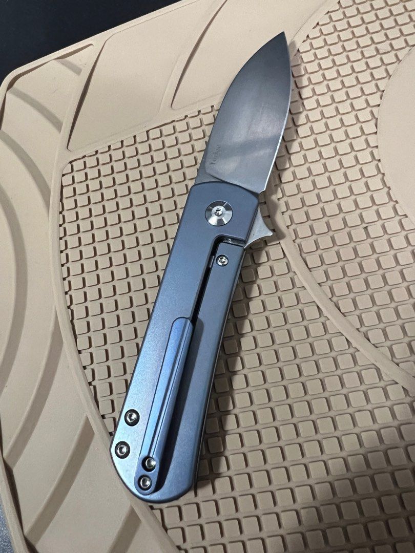 Kizer Yorkie Ray Laconico Titanium S35V EDC, Sports Equipment, Hiking ...
