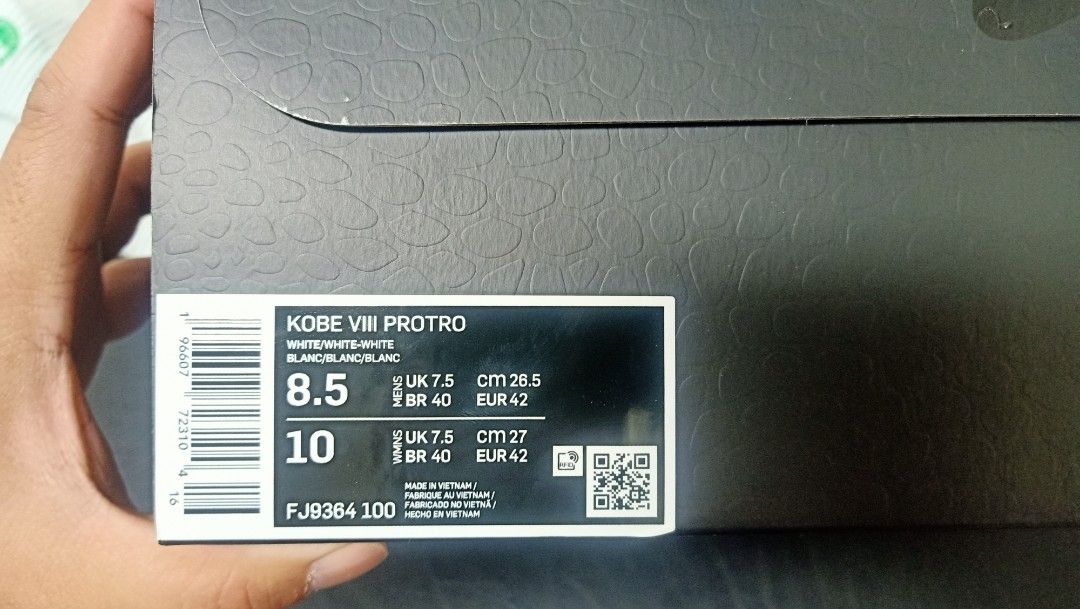 Kobe VII Protro HALO, Men's Fashion, Footwear, Sneakers on Carousell