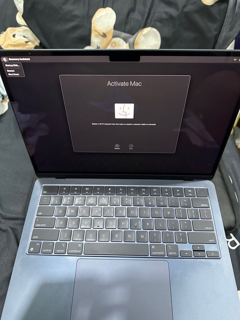 MacBook Air M2 Midnight, Computers & Tech, Laptops & Notebooks on Carousell