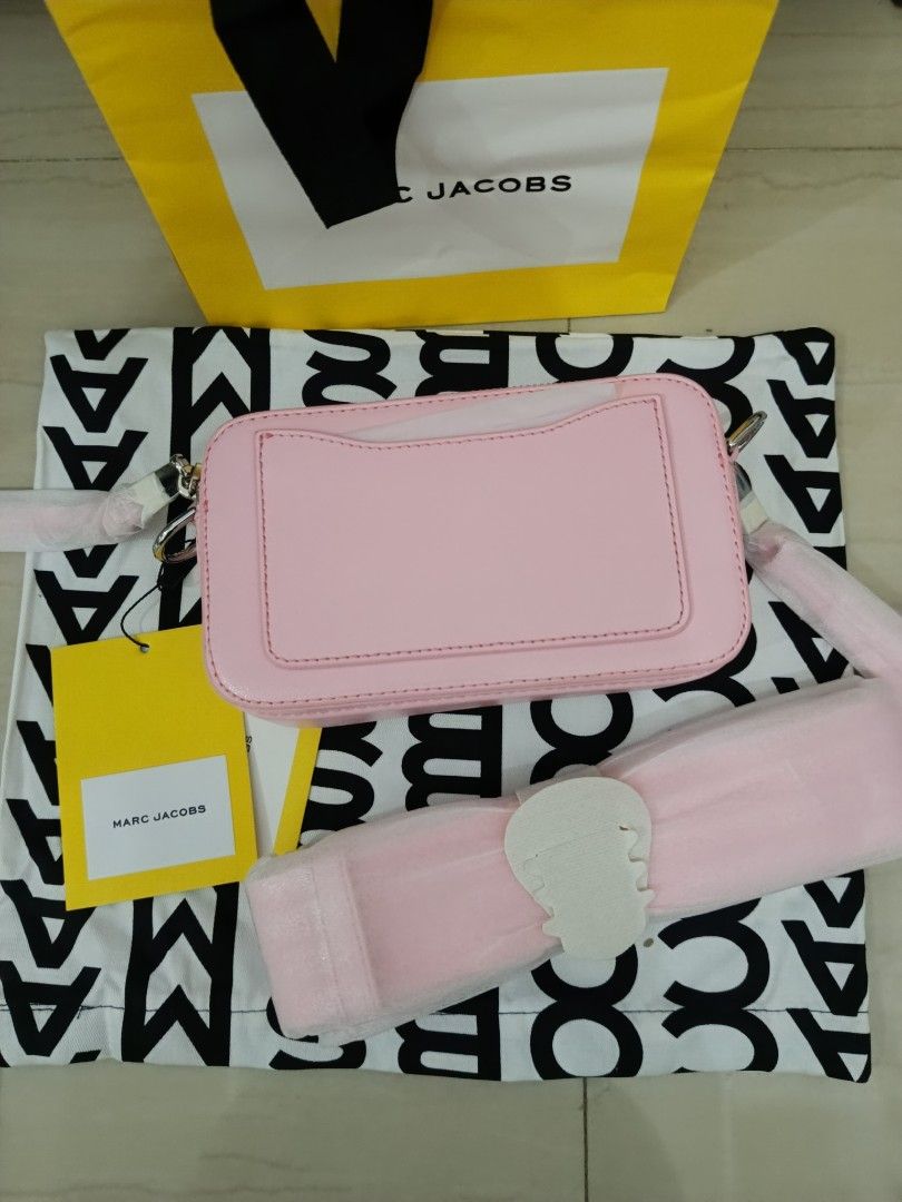 Mj snapshot, Fesyen Wanita, Tas & Dompet di Carousell