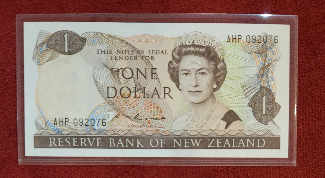 New Zealand 1 Dollar Banknote, 1981-1992 X1, Hobbies & Toys ...