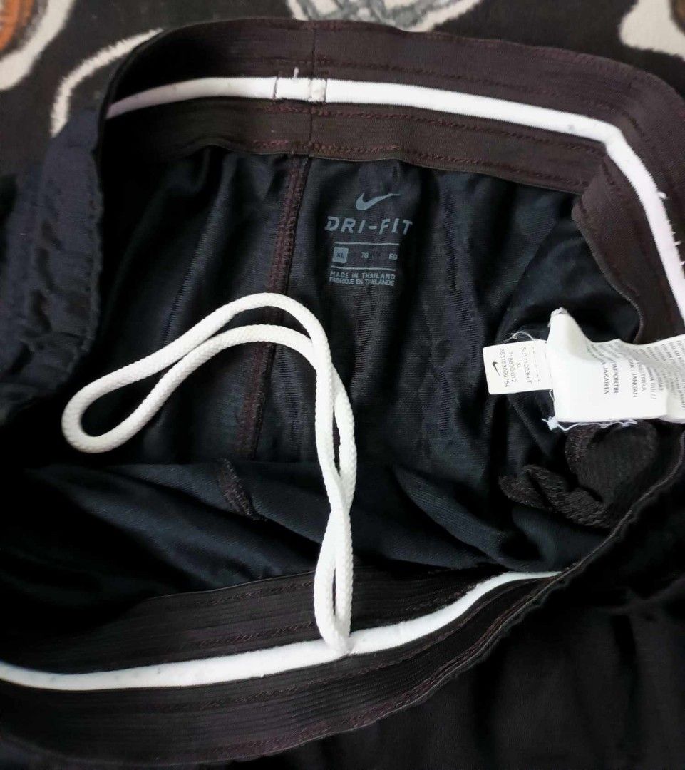 Nike Dri Fit Big Shoosh Short Size 34-36 Fittings, Men's Fashion ...