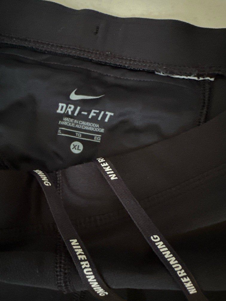 Nike Short Compression Tights, Men's Fashion, Activewear on Carousell