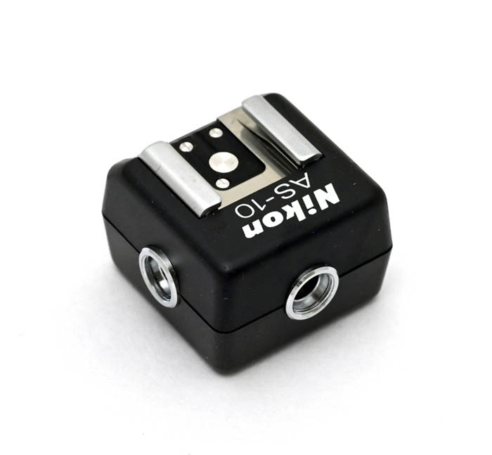 Nikon TTL Multi-Flash Adapter AS-10, 攝影器材, 攝影配件, 閃光燈 - Carousell