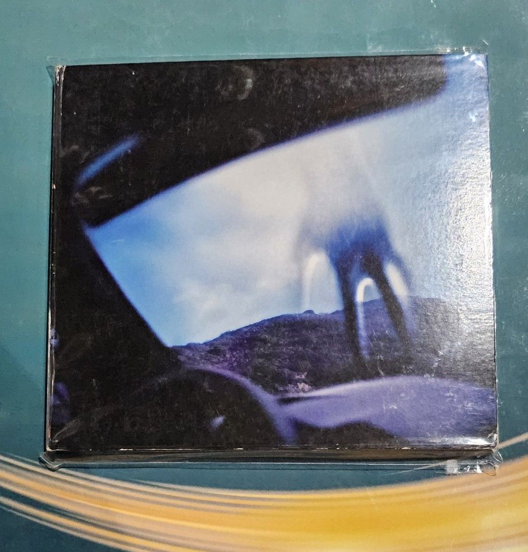 Nine Inch Nails - Year Zero - CD Mint, Hobbies & Toys, Music & Media ...