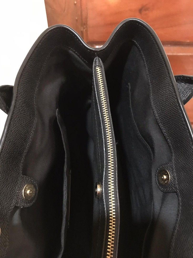 Original Coach CASEY Tote Bag, Luxury, Bags & Wallets on Carousell