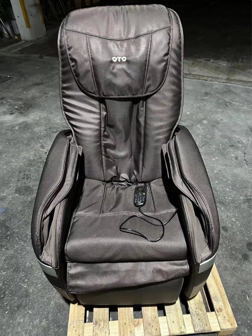 OTO message Chair, Health & Nutrition, Massage Devices on Carousell