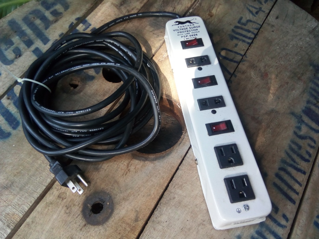 Panther Surge Protector PSP-0896 Extension Cord (#16/ 5 Meters) Heavy ...