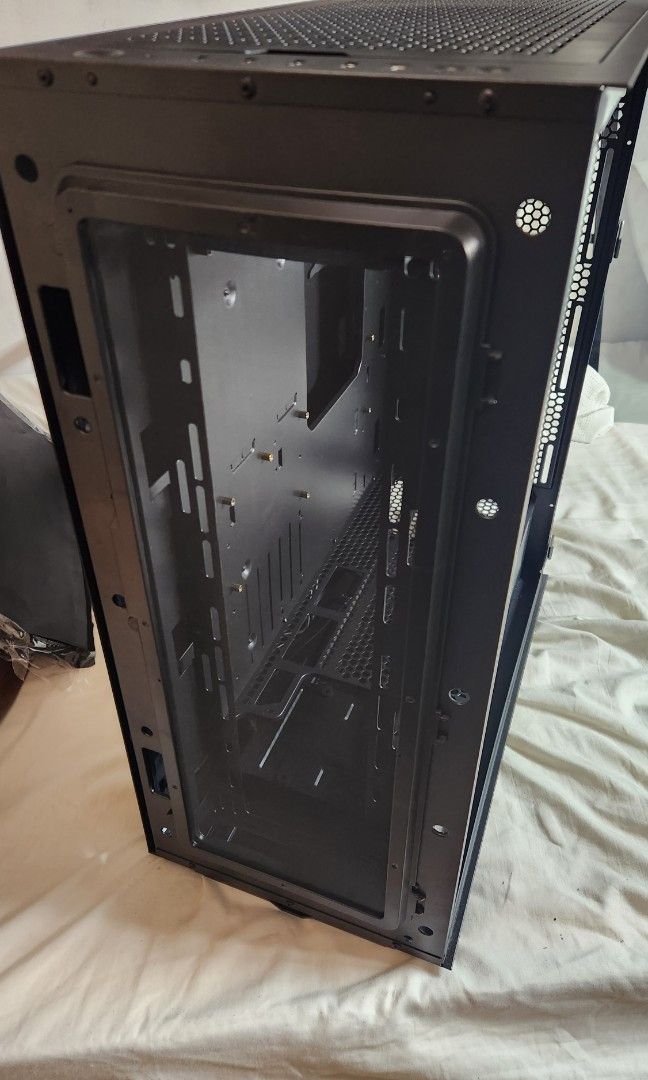 PC Case high tower atx, Computers & Tech, Parts & Accessories, Computer ...