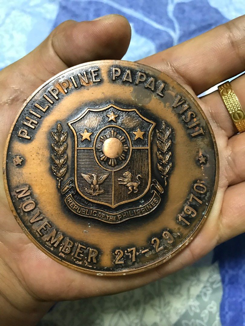 Philippines Big Medal of Pres. Marcos & Pope Paul VI, Hobbies & Toys ...