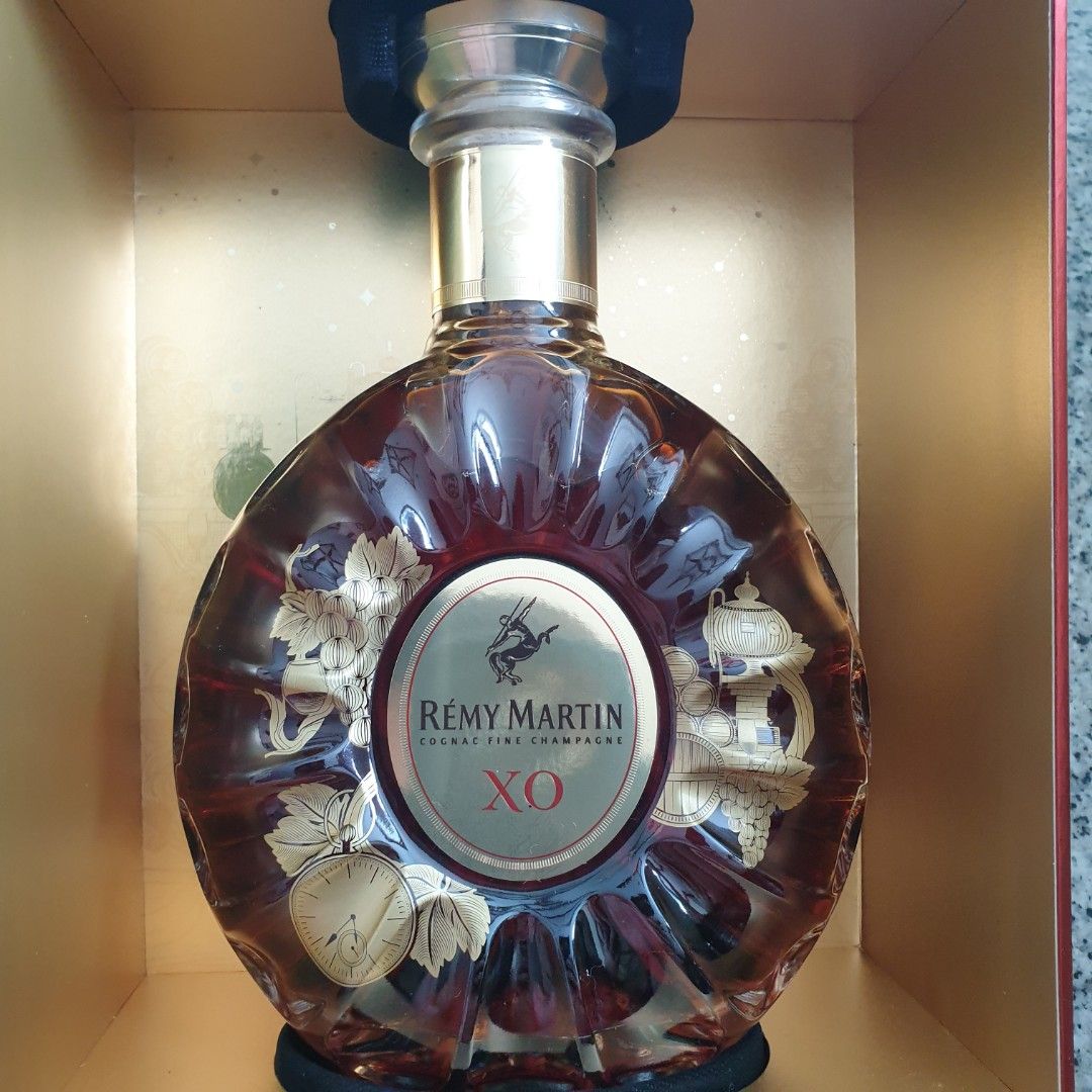 Remy Martin Red 700ml Limited Edition XO Cognac, Food & Drinks ...