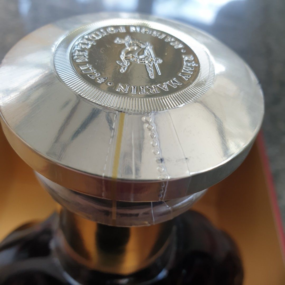 Remy Martin Red 700ml Limited Edition XO Cognac, Food & Drinks ...